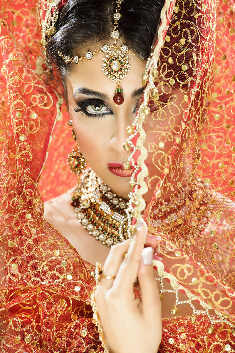 Traditional asian wedding photography in UAE. Professional wedding ...