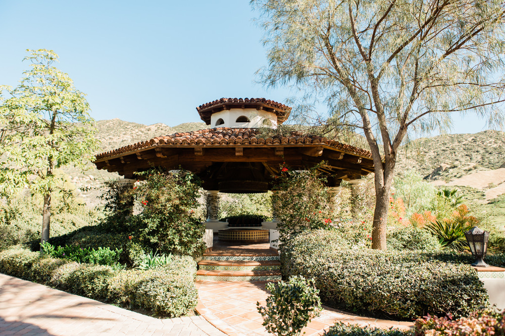 Hummingbird Nest Ranch Pool