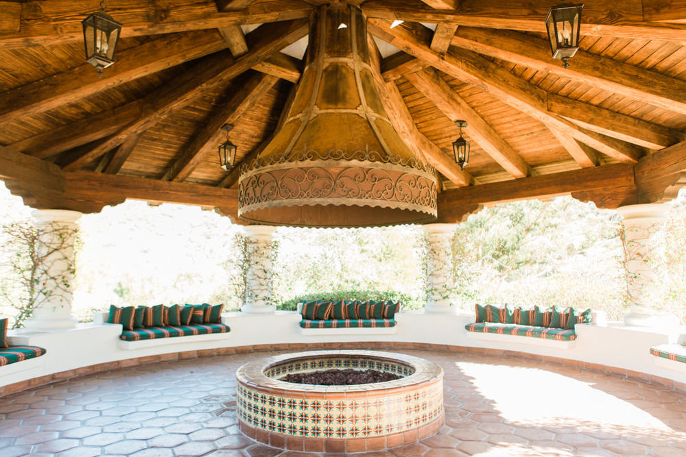 Hummingbird Nest Ranch Pool