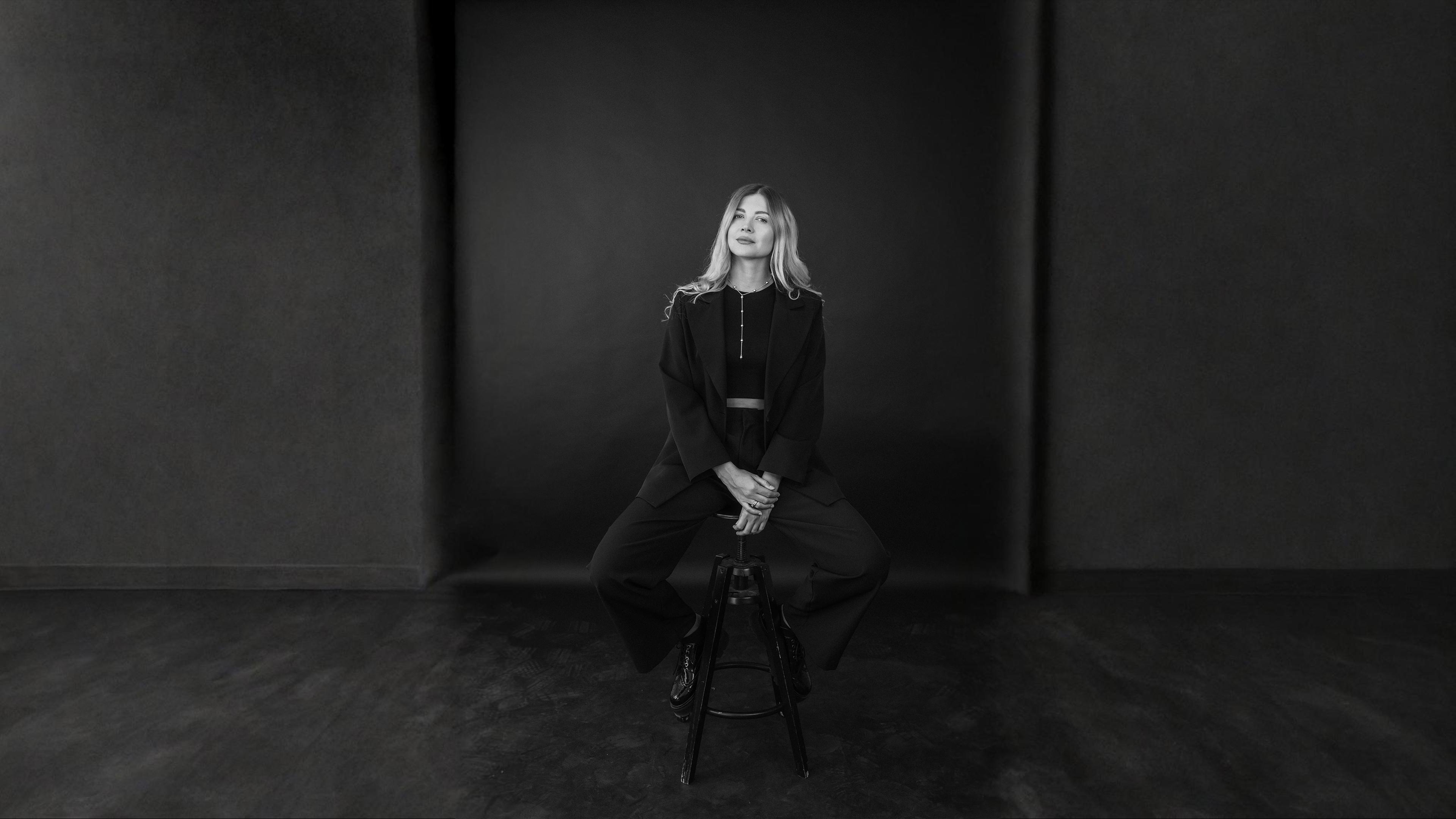 UGC creator LISA MARX