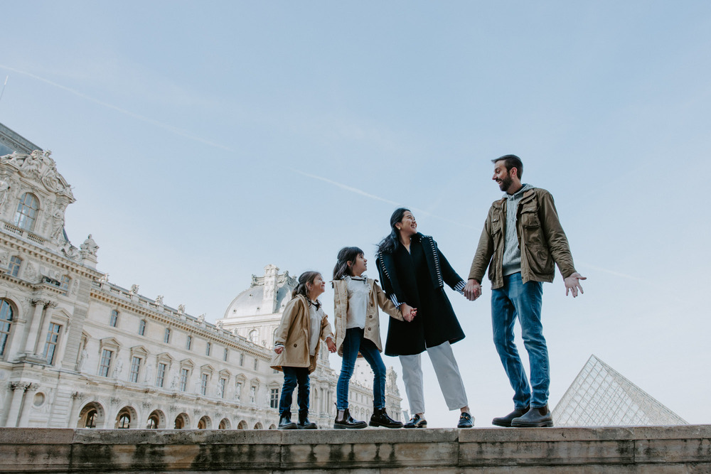 Jenny, Nick & girls - photoshoot in Paris at the Palais Royal and the ...